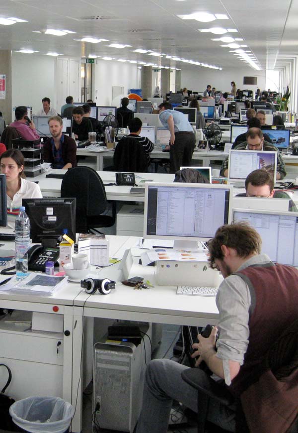 office-workers-jobs - Elite HR Logistics